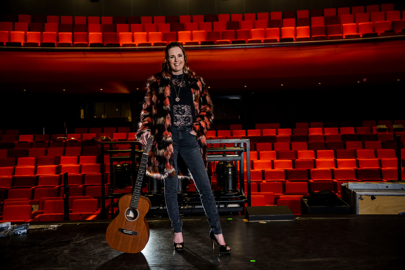 Kim Malou overwon angststoornis en zingt erover: Gordon is groot fan én ...