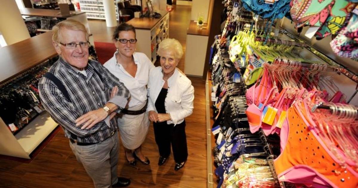 Echtpaar Van Iersel trekt zich terug uit lingeriezaken | Goirle | bd.nl
