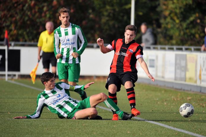 Oirschot Vooruit wint in extremis bij Best Vooruit; brilscore bij ...