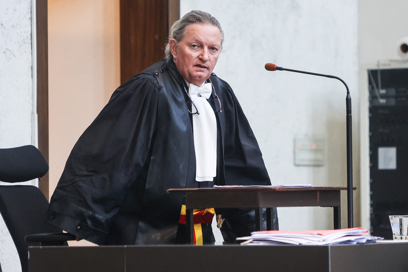 ASSISEN. Aanklager vraagt vrijspraak voor beschuldigde ‘schlagermoord ...