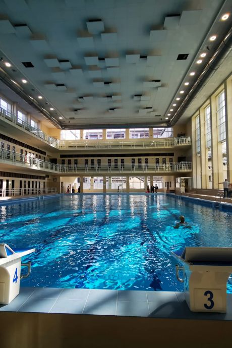 Le burkini autorisé à la piscine de Schaerbeek, fraîchement rénovée ...