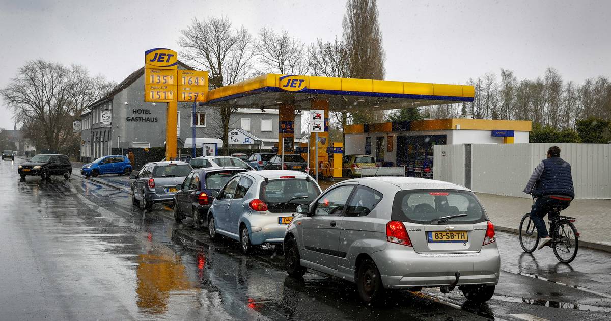 Nieuws gemist? Files bij Duitse tankstations en Meilandjes vinden nieuw ...