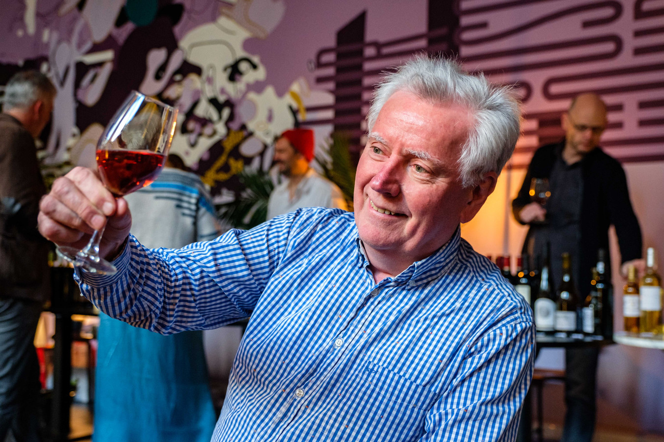 Antwerpse wijnhandel Lelièvre viert 200-jarig bestaan in hippe JJ House ...