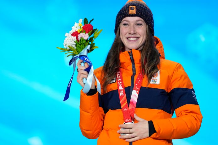 Amerikaanse freestyleskiër flink onder de indruk van Suzanne Schulting ...