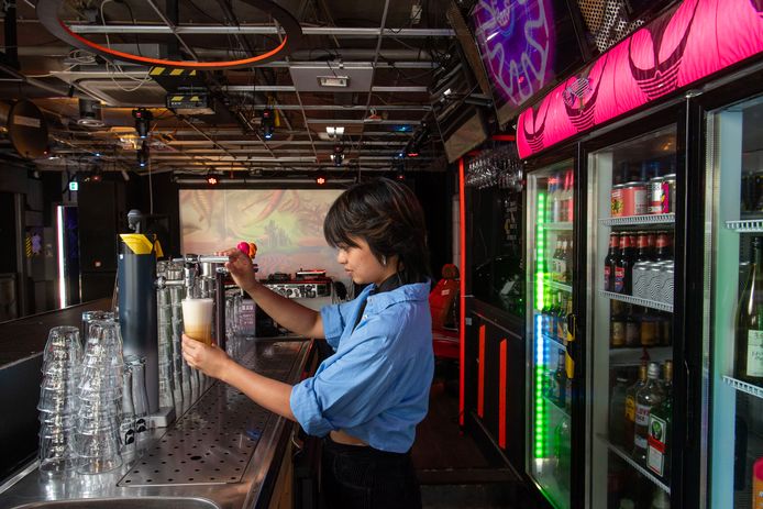 De underground Spacebar in Enschede dreigt te verdwijnen: ‘Hier kun je ...