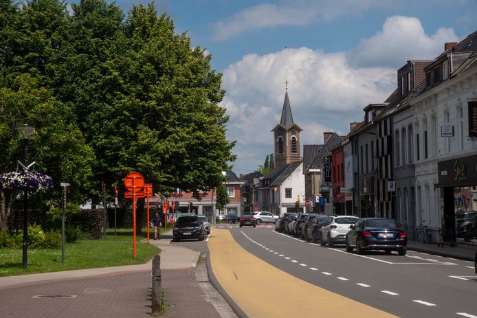 Tijdelijk parkeerverbod tijdens Vlaanderen Feest op het Gemeenteplein ...