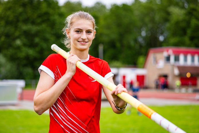 Marijn Kieft haalt WK-limiet met recordhoogte: ‘Polsstokhoogspringen ...