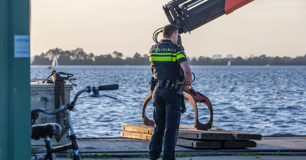 Lichaam van vermiste duiker in Vinkeveense Plassen gevonden, politie sluit misdrijf uit ...