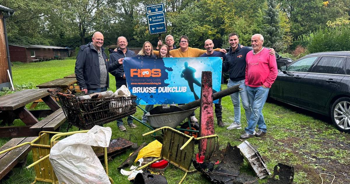 Brugse duikvereniging houdt grote schoonmaak in vijver: “Van stoelen ...