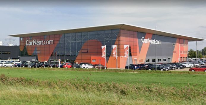 Autodealer Carnext langs de A2 bij Breukelen plotseling dicht | Utrecht ...