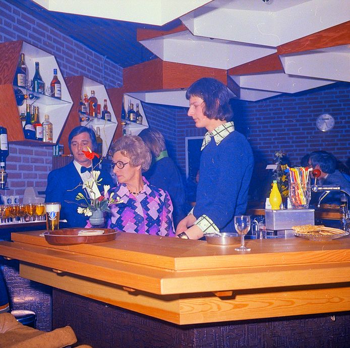 De messen worden geslepen in het slachthuis | Helmond | AD.nl