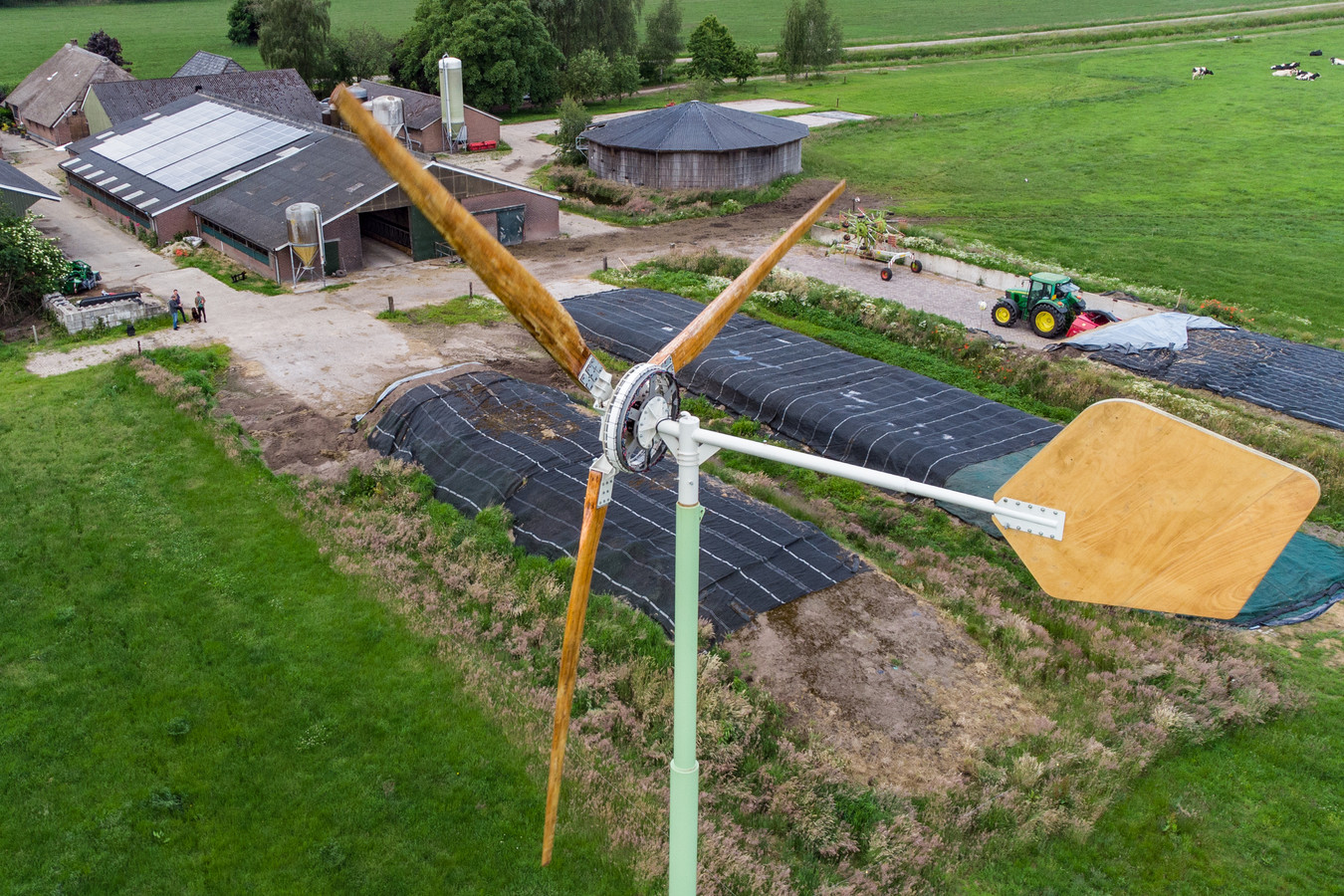 Heleboel kleine windmolens op boerenerven de oplossing? Conclusies van ... Heleboel kleine windmolens op boerenerven de oplossing? Conclusies van ...