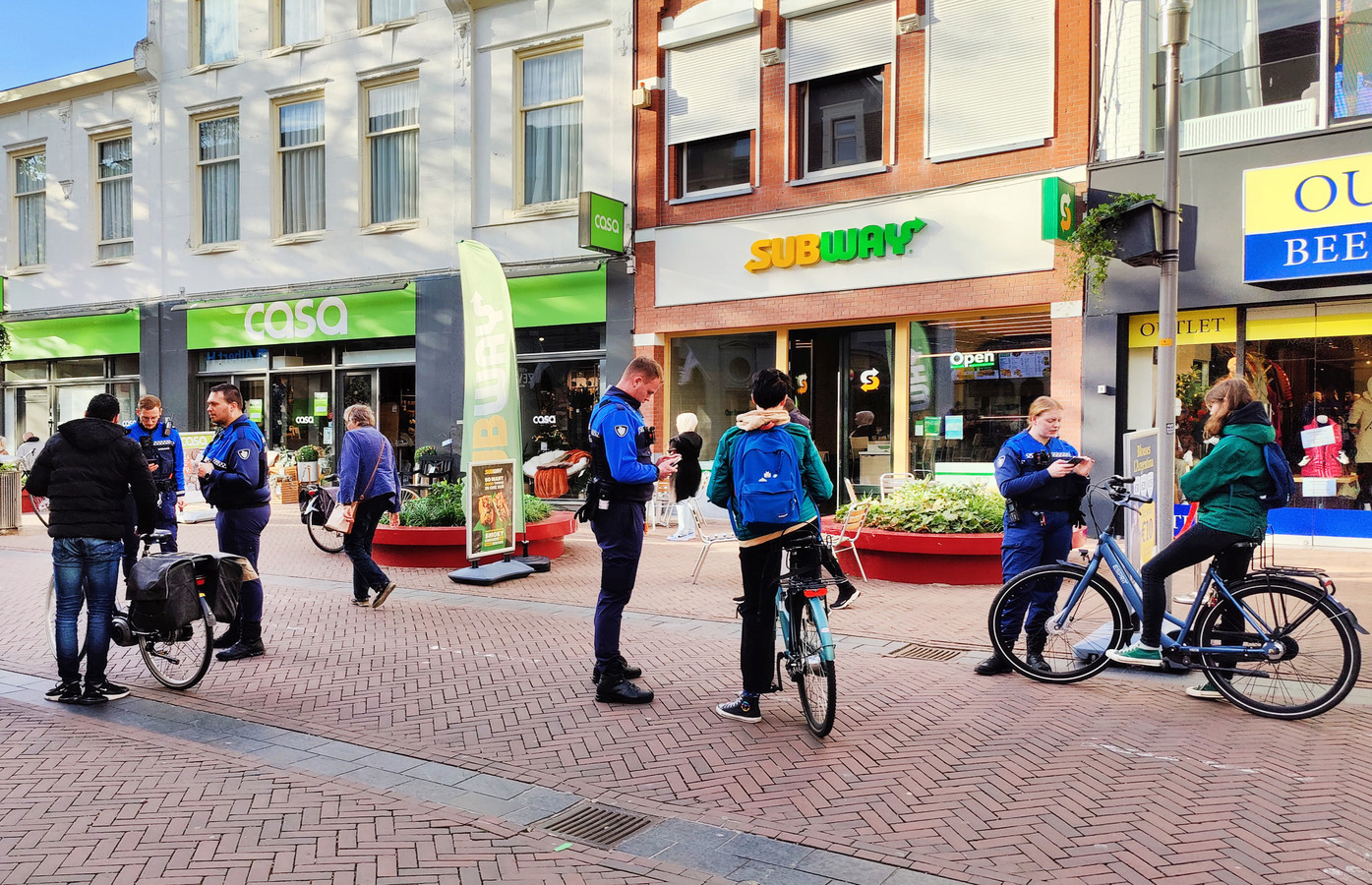‘Dikke pluim’ voor fietsaanpak in Apeldoornse binnenstad, maar ook ...