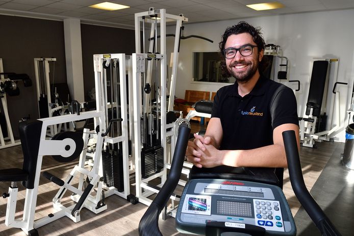 Fysiotherapeut Daniël ging op zoek naar zijn roots: ‘In Suriname zorgen ...