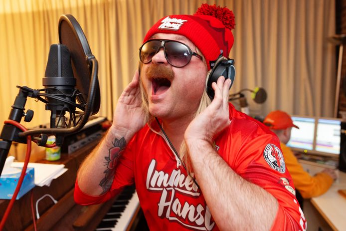 In half uur maakt Immer Hansi van Europapa Hoempapa en scoort: ‘Je ...