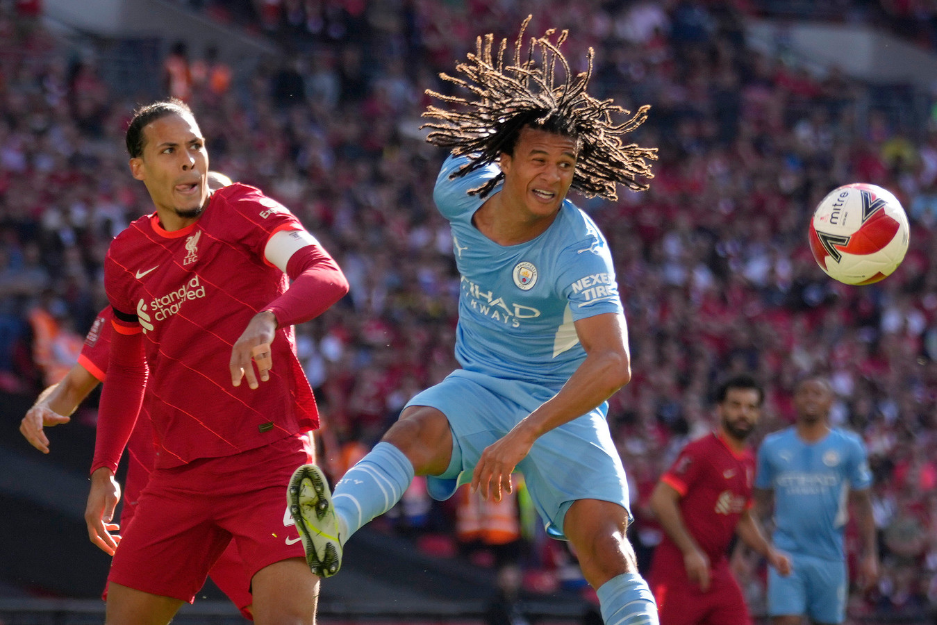 Nathan Aké over vertrek bij Feyenoord, familie, spelen met Haaland en ...