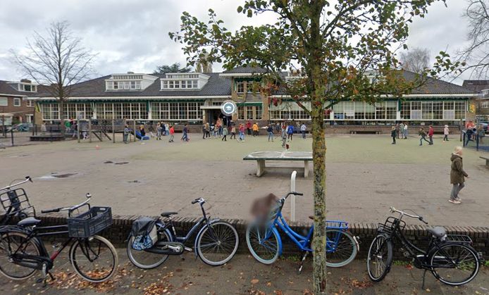 Basisschool Utrecht Tuindorp nu helemaal dicht vanwege in de wijk ...