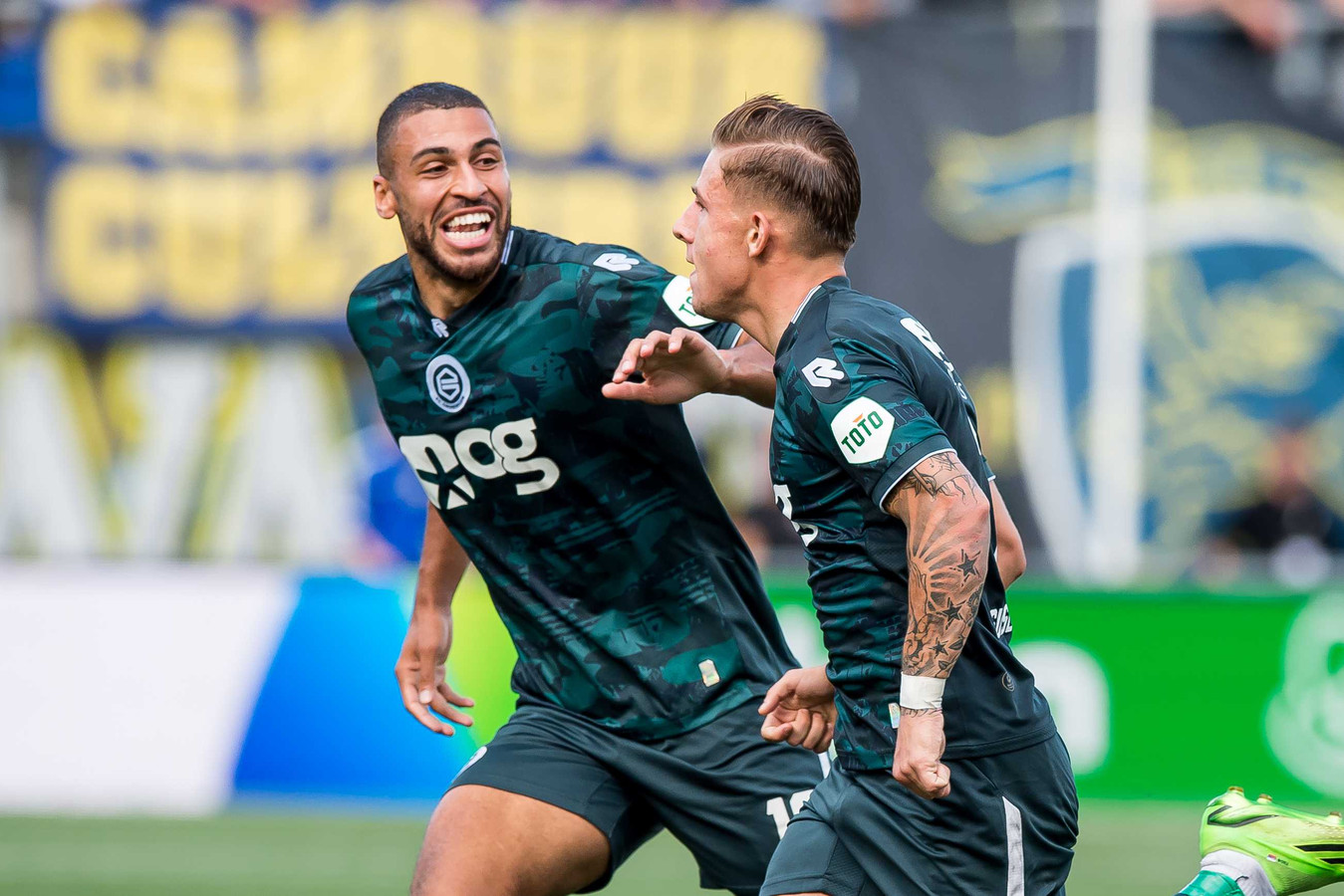 Suslov geeft Groningen-trainer Wormuth weer reden tot lachen | Foto | ed.nl