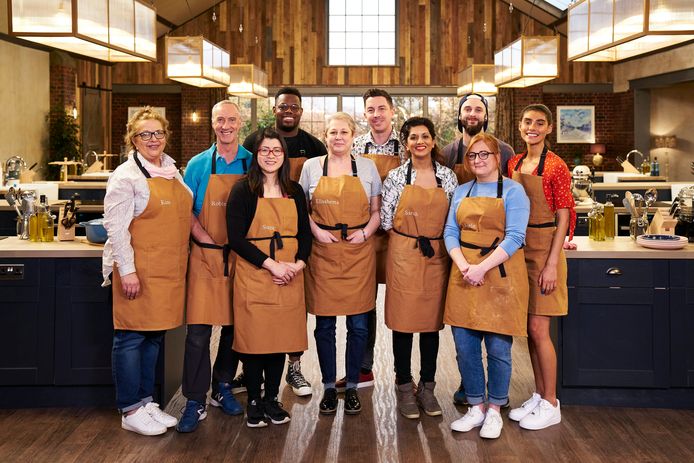 Vanavond op tv: Volle Zalen, Britain's Best Home Cook en Huisvrouwen ...