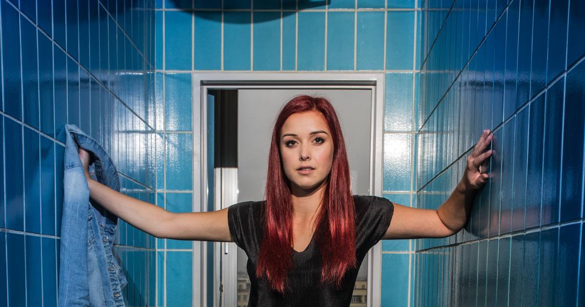 MNM-seksuologe Lotte Vanwezemael scoort in 'De Slimste Mens': "Ik kreeg 'Het Vaginaboek' voor ...