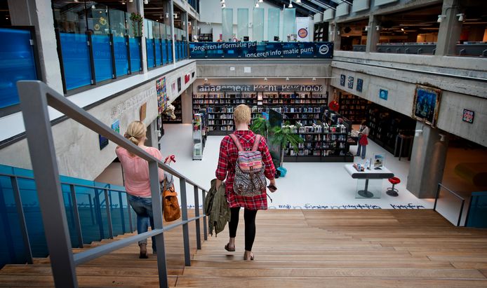 DOK Delft wint prijs ‘beste biebdynamiek’ | Delft | AD.nl