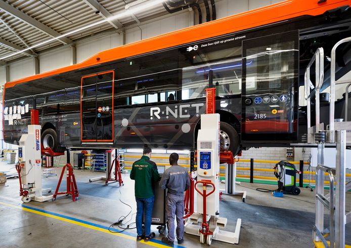 Ebusco in Deurne verkoopt 125 e-bussen voor het openbaar vervoer van ...