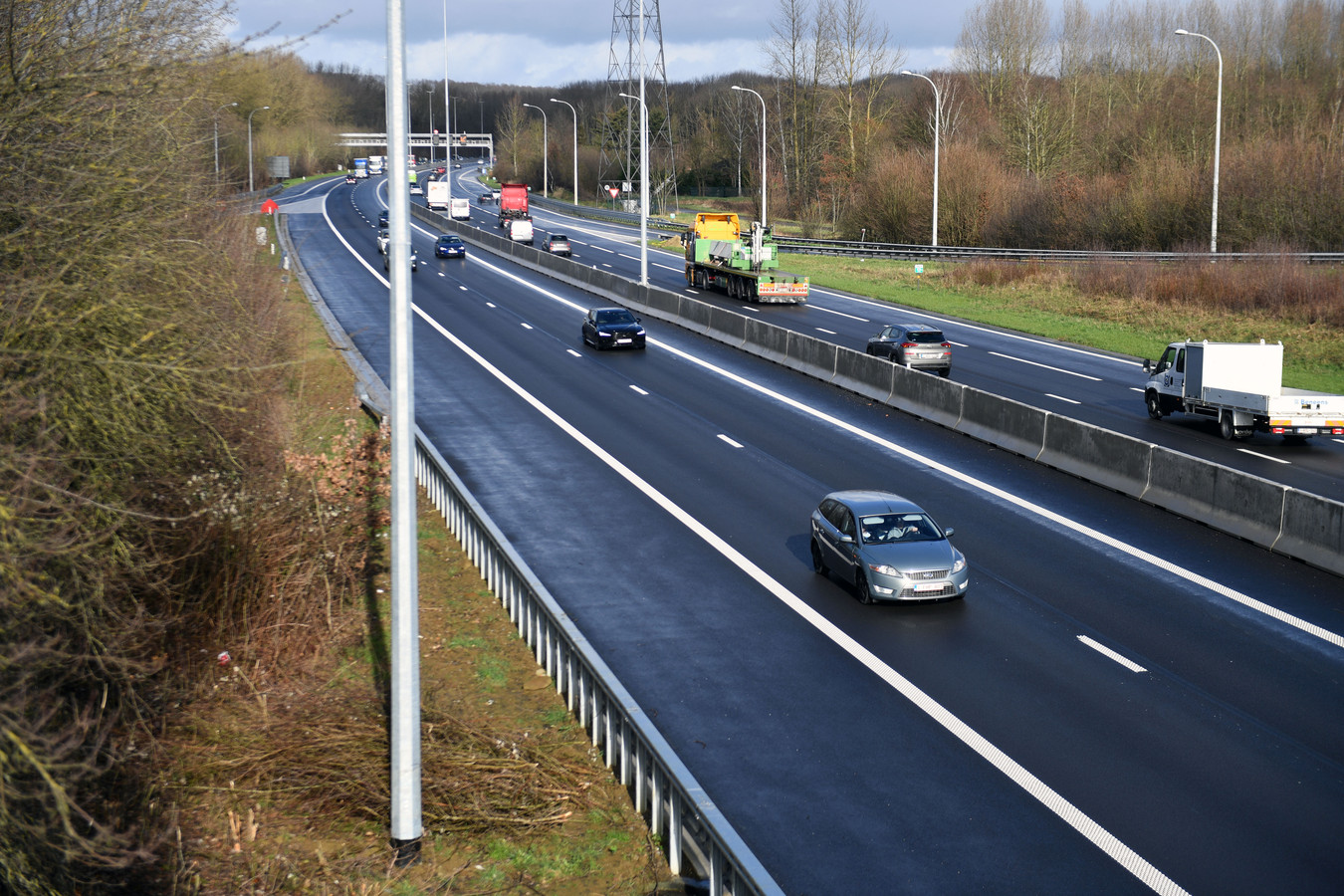 Moeilijke doorgang op E314 richting Leuven ter hoogte van Tielt-Winge ...
