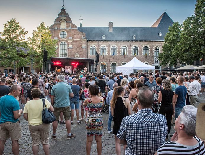 Live muziek in de stad tijdens Bree Live | Bree | hln.be