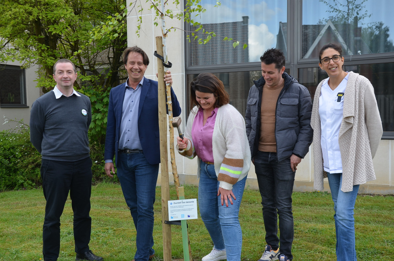 Berken aan Haaltertse woonzorgcentra brengen dementie onder de aandacht ...