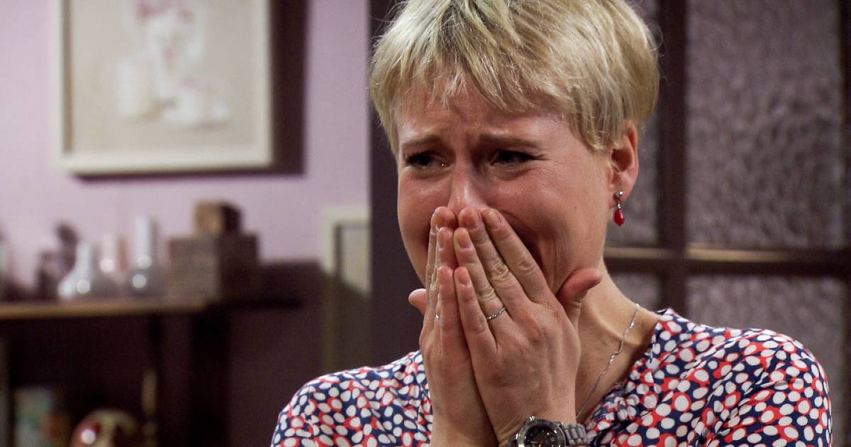 Alwéér verdwijnt een Van den Bossche uit 'Familie': Alwéér verdwijnt een Van den Bossche uit 'Familie':