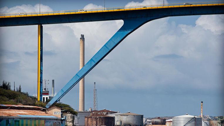 Raffinaderij Curaçao krijgt vrijwaring van VS | Het Parool