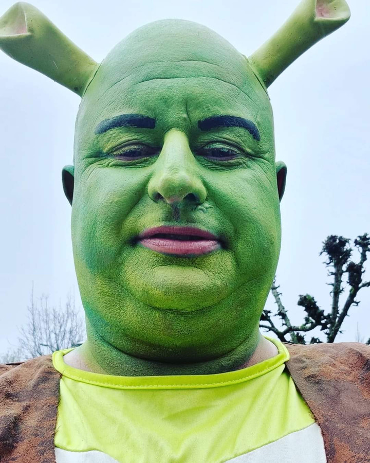 Carnaval helemaal terug in ‘Kikkergat’, met dank aan de jongens van ...