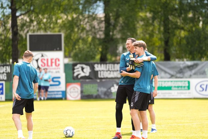 Ruud Nijstad en Benjamin Nagel als een ‘Yamal’ bij FC Twente: ‘Het is ...