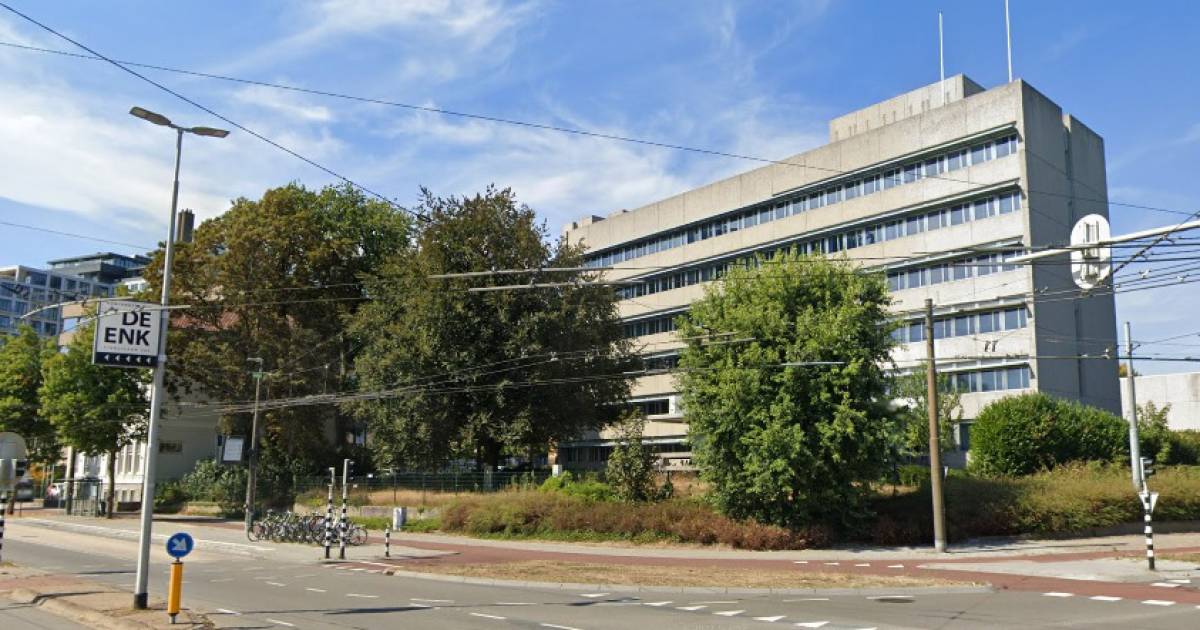 Rotte kies verdwijnt: dit kantoor maakt plaats voor woningen en een ...