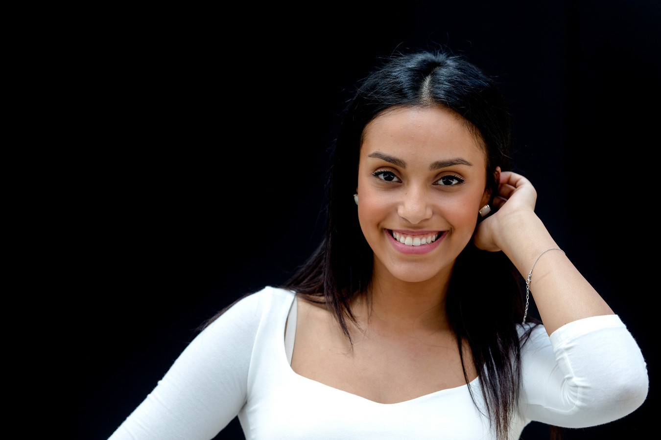 Nora Gharib bedankt K3 voor haar rol in 'Patser' | Foto | hln.be