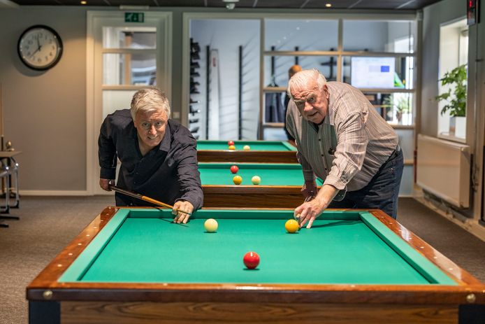 Biljartvereniging The Old Counters heeft eindelijk een nieuw onderkomen ...