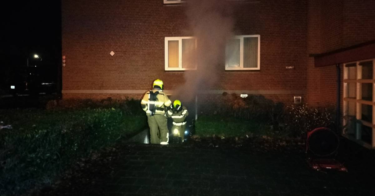 Flat ontruimd door brand in kelder: ‘Ons kerstdiner zit in de vriezer ...