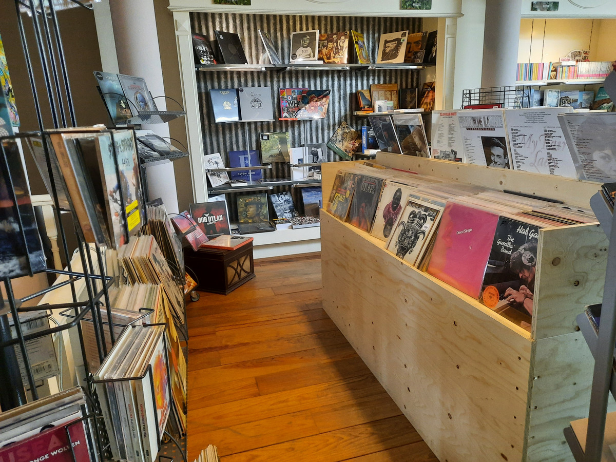 Record Store Day komt eraan: bij deze 9 authentieke platenwinkels koop ...