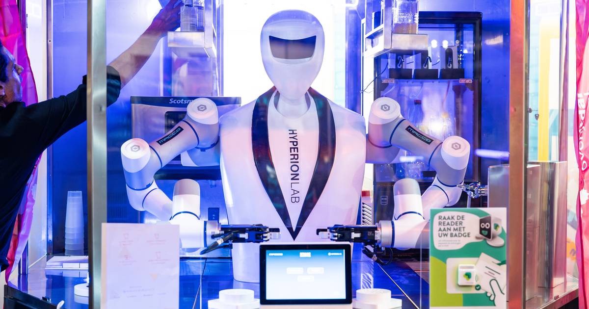 Een robot achter de bar? Horecavakbeurs Hardenberg geeft voorproefje ...