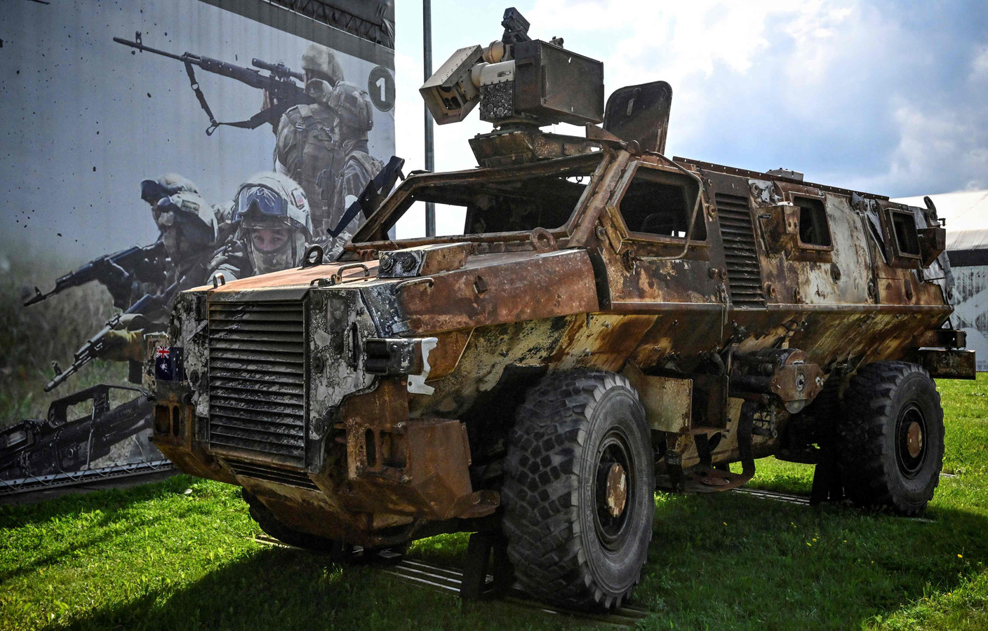 IN BEELD. Rusland pronkt in ‘militair Disneyland’ met duur westers ...