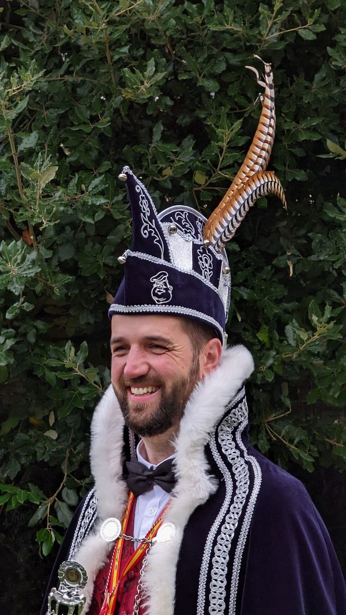 Prinsen die 11-11 voor zijn: Stubbe den Irste in Alphen en Bart den ...