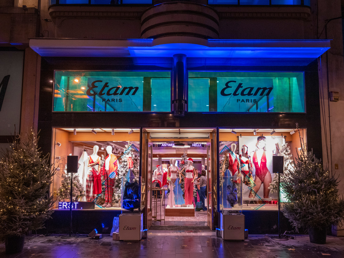 Meir is een flagshipstore rijker: lingerieketen Etam opent in volle ...