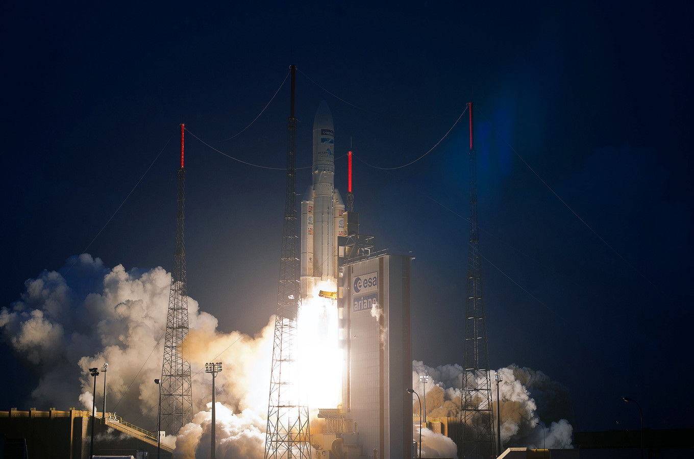 La fusée Ariane 5 a lancé deux satellites | Foto | 7sur7.be