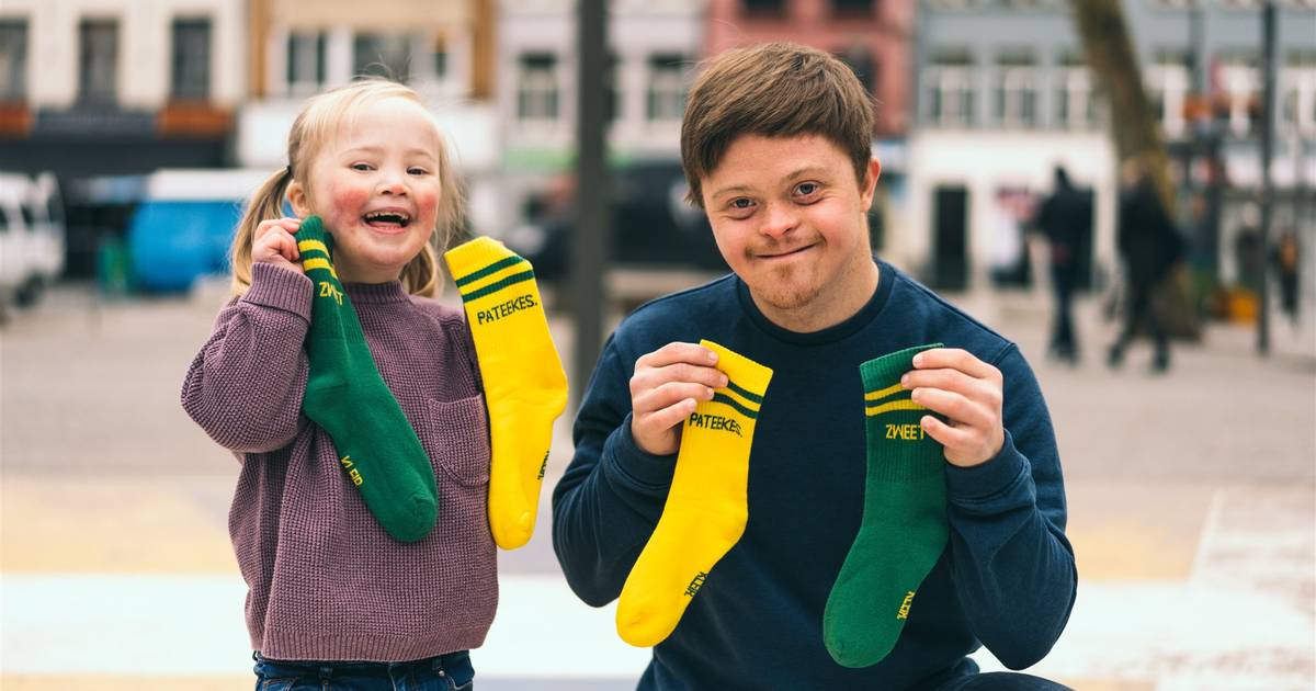 Antwerps modelabel KLEIR. verkoopt ‘ZweetPateekes’ sokken en schenkt ...