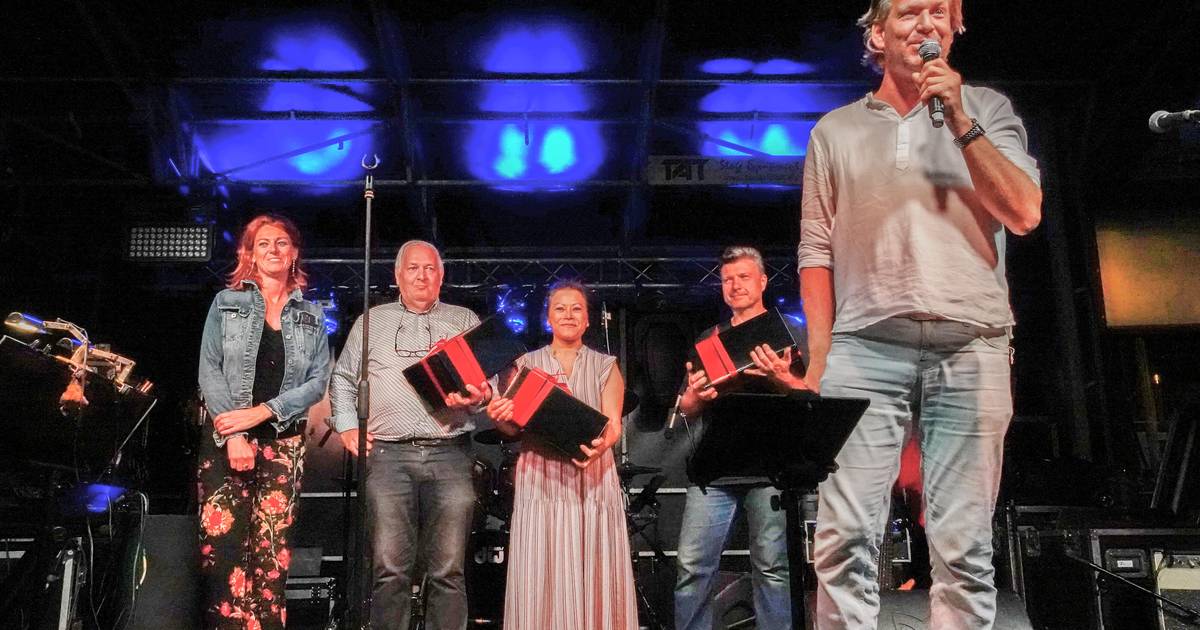 Marcel Holvoet (73) werkt al 20 jaar voor de Zomermarkten: “Zo lang ik ...