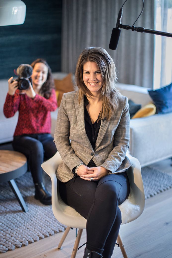 Joyce (36) wordt langzaam blind en doof: ‘Ik wil alles zien en meemaken ...