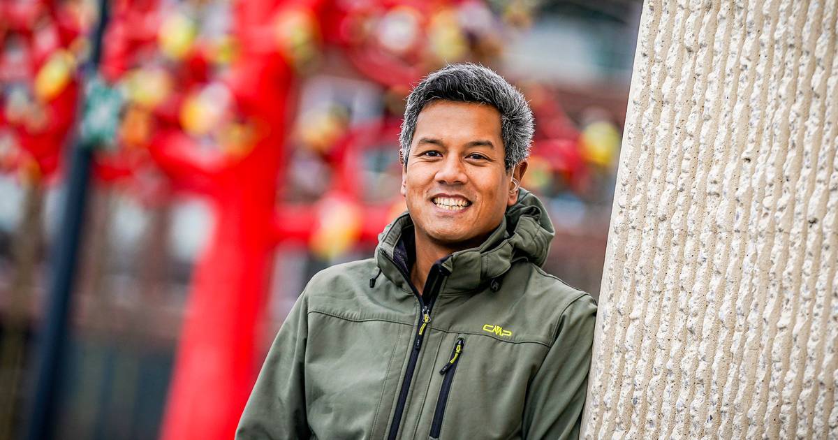 Wereldreiziger Budi (42) is slechthorend, maar laat zich niet beperken ...