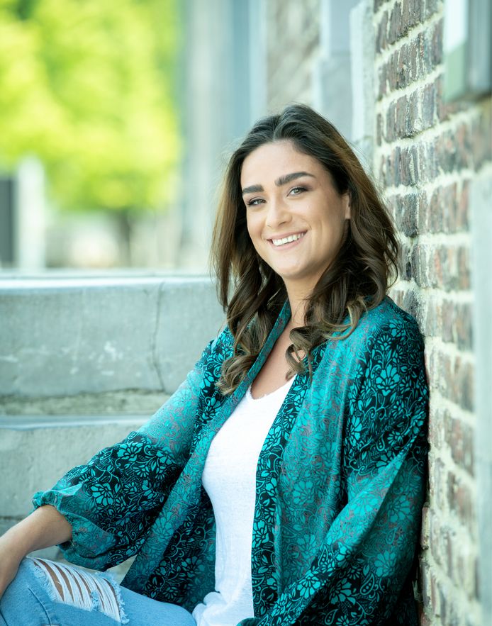 Elke uit ‘Temptation Island’ kijkt naar de toekomst: “Ik start met ...