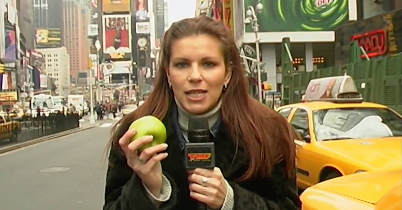 Katja Retsin wist als VJ bij TMF zelfs etter Robbie Williams te ...