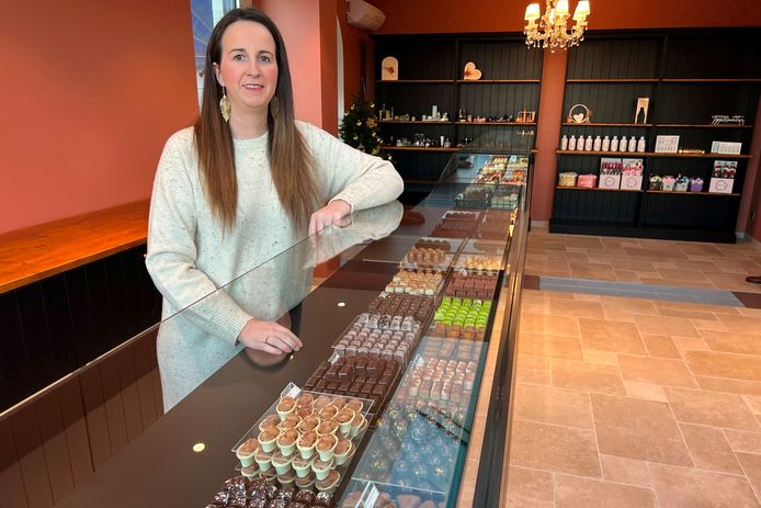 Jolien (33) opent echte winkel voor chocolade en geschenken: “Ik waagde ...